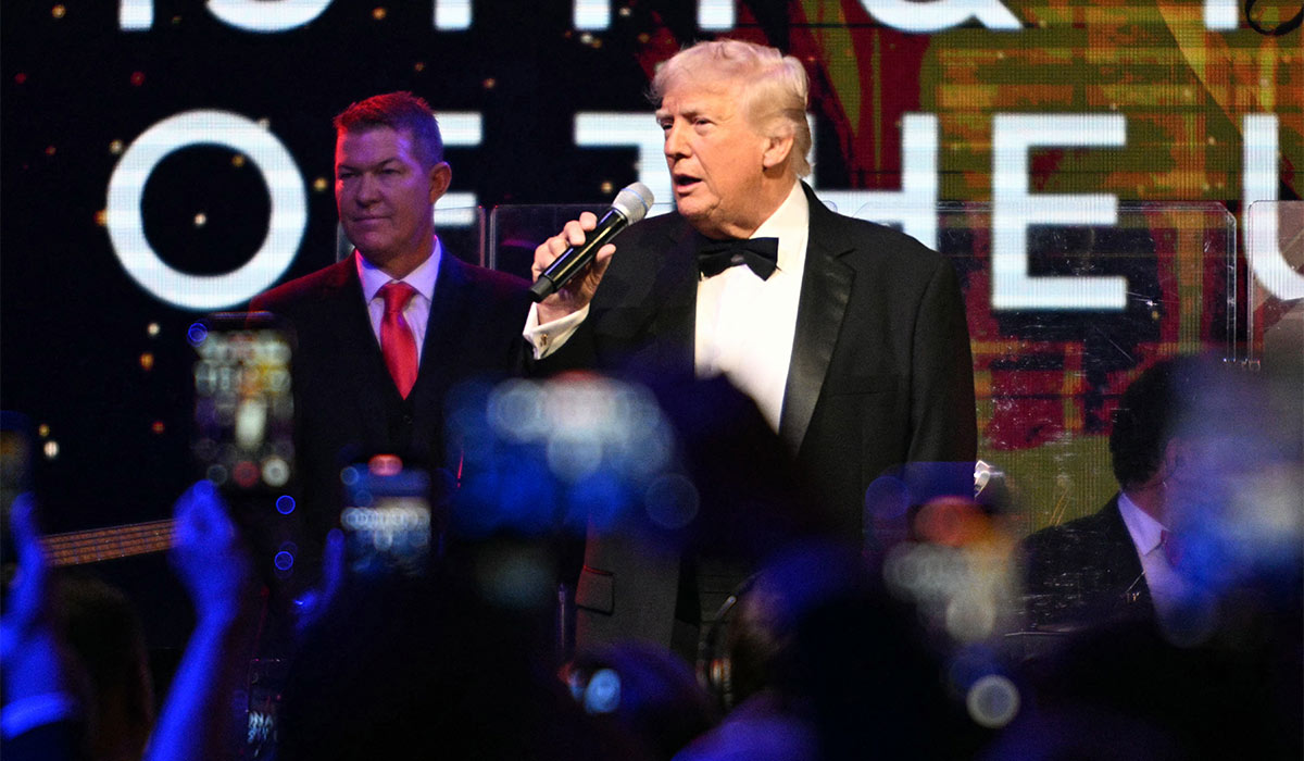 Melania Trump shimmers at New Year's Eve party in Mar-a-Lago
