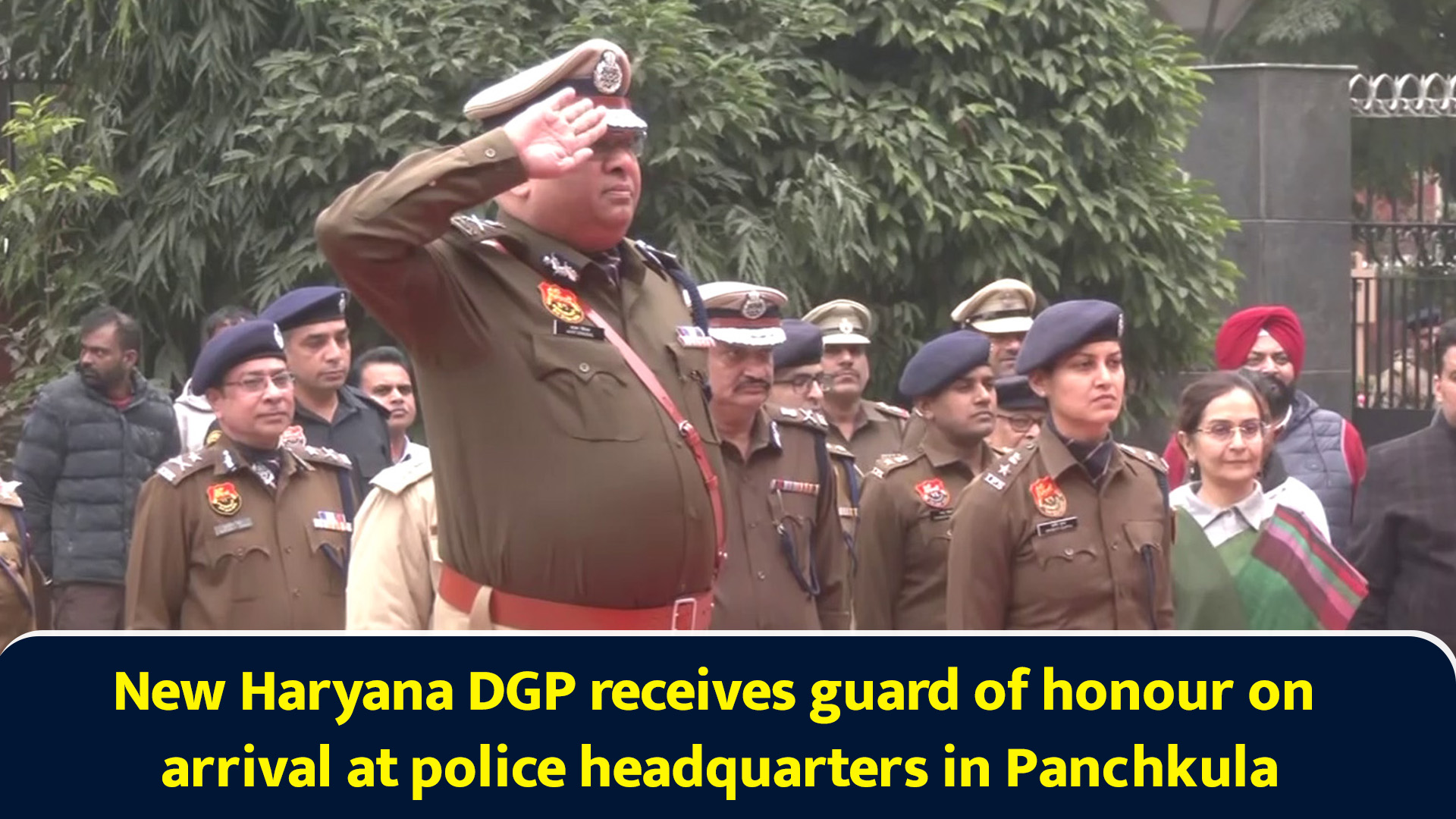 New Haryana DGP receives guard of honour on arrival at police ...