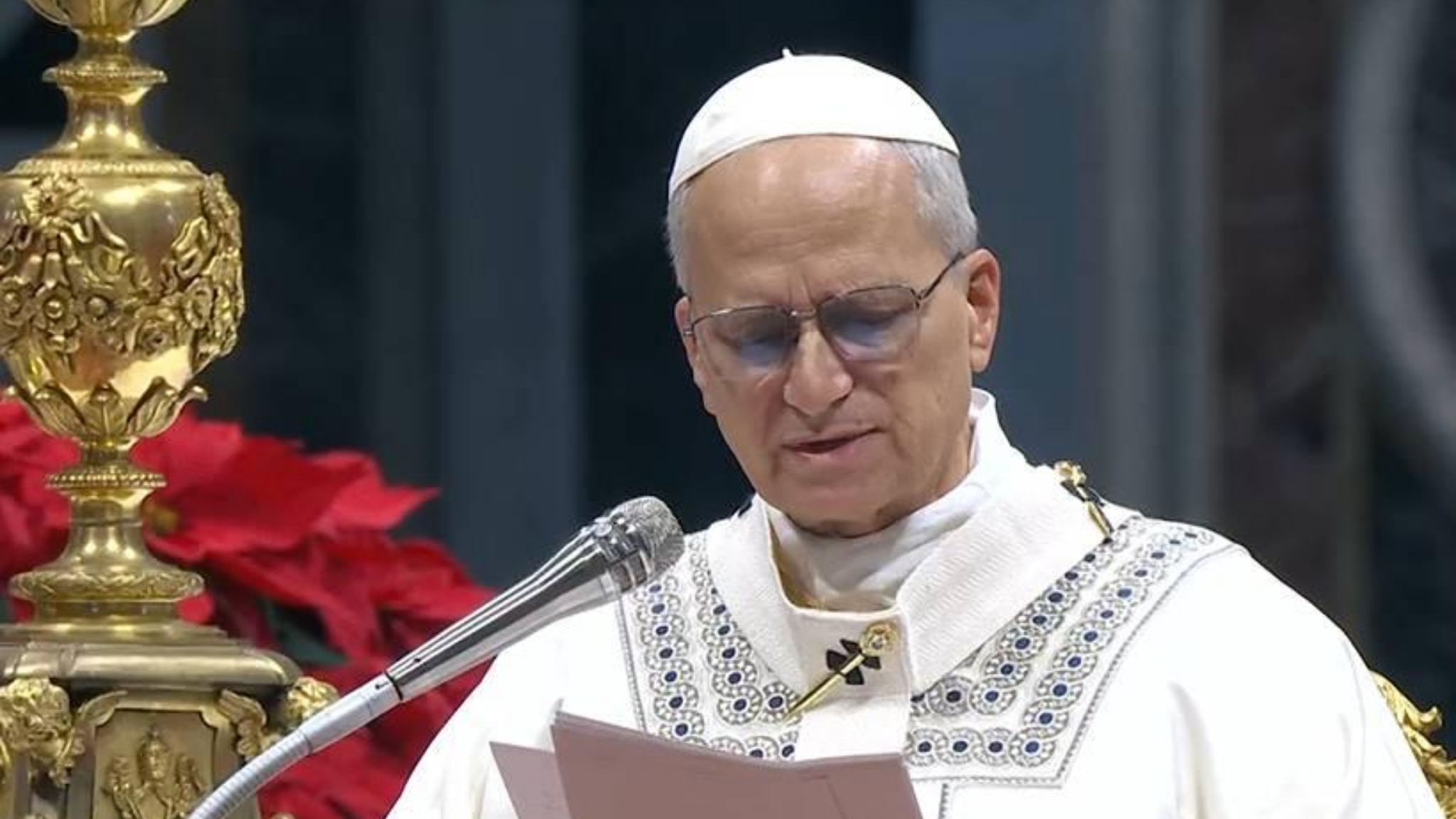 L'omelia di Papa Leone: "Il mondo non si salva affilando spade, ma ...