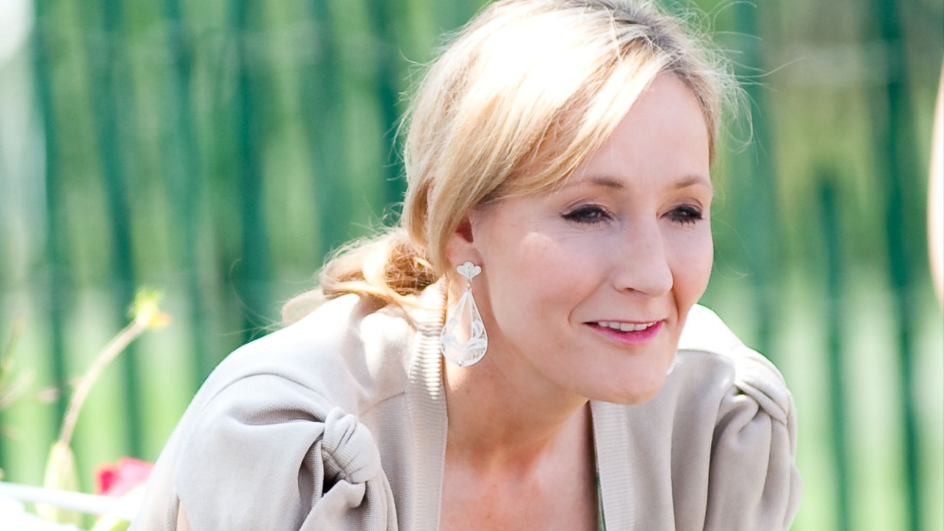 The 20 most influential female writers throughout history