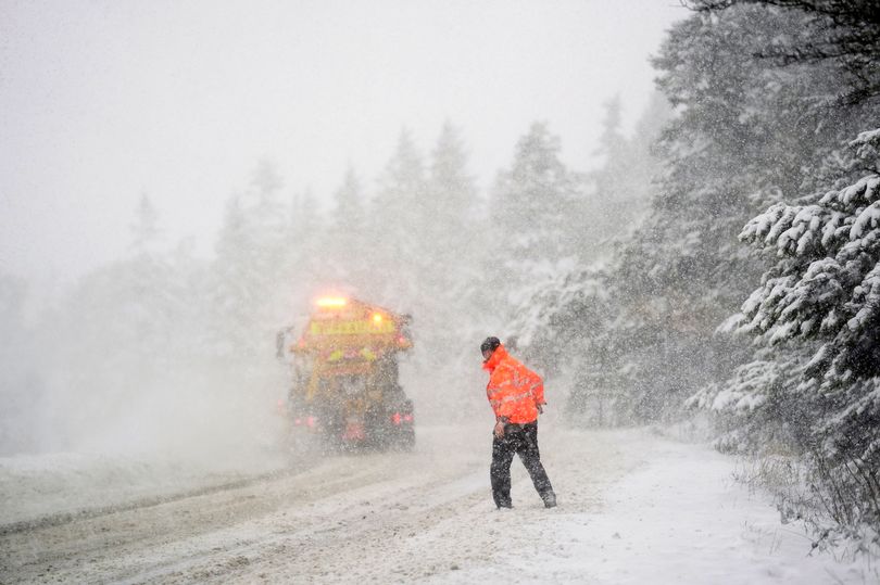 24-hour Met Office snow and ice warning issued for Teesside as winter ...