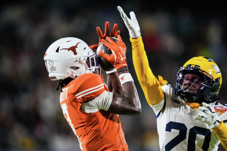 Texas vs Michigan grades: Arch Manning, Ty'Anthony Smith get highest ...