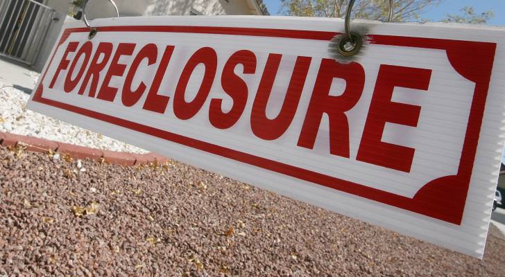 Home prices in America just turned negative for first time in 2 years ...