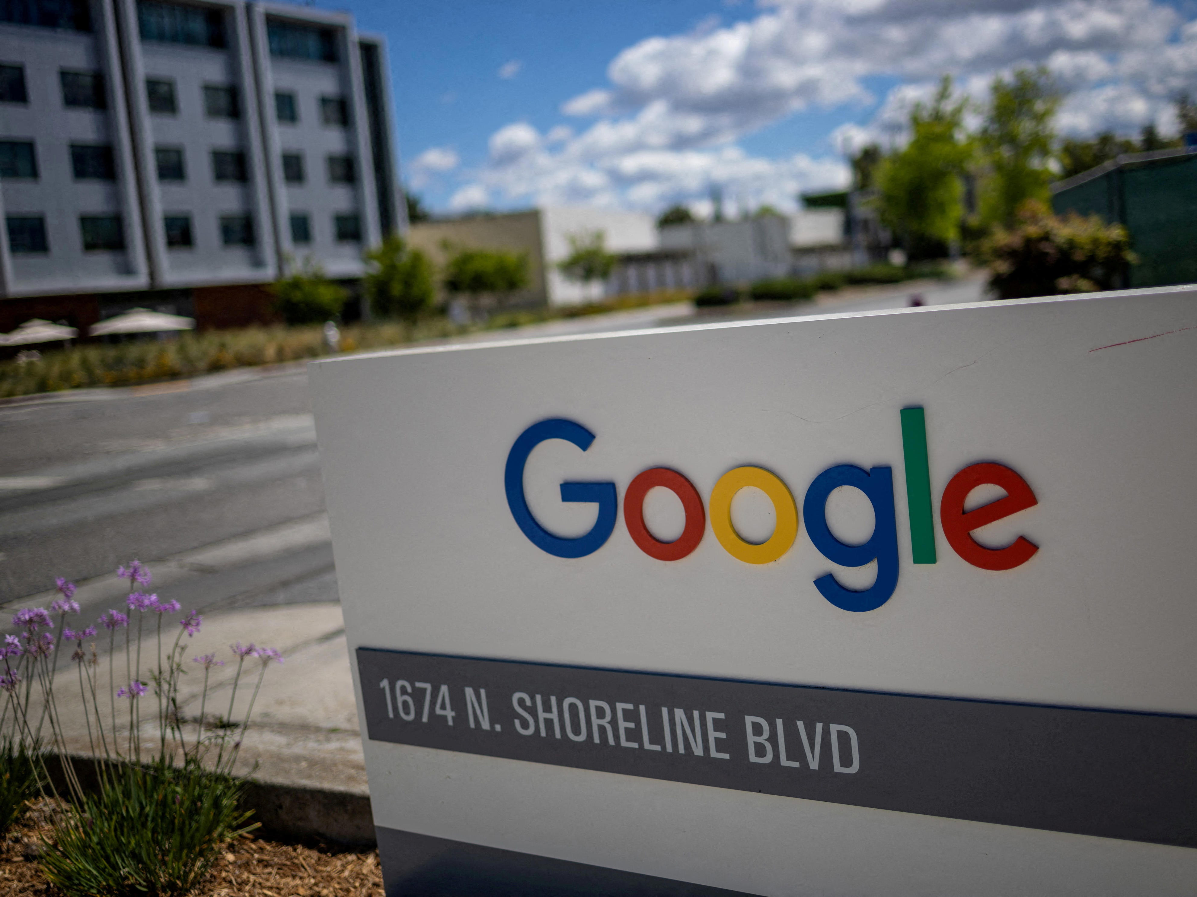 11 executives and researchers who left Google in 2025 — mostly for ...