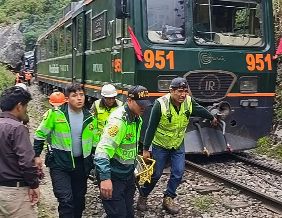 British people involved in Machu Picchu train crash