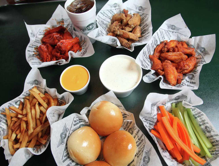 Fast food open, closed on New Year's Day 2025