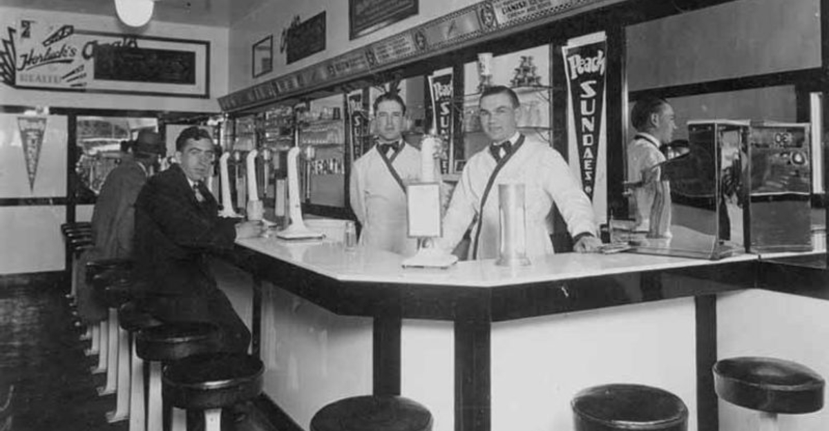 15 beloved 1950s treats that disappeared forever