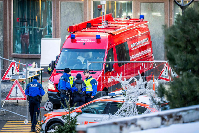 Explosion and fire at Swiss ski resort kill 40, injure 100+