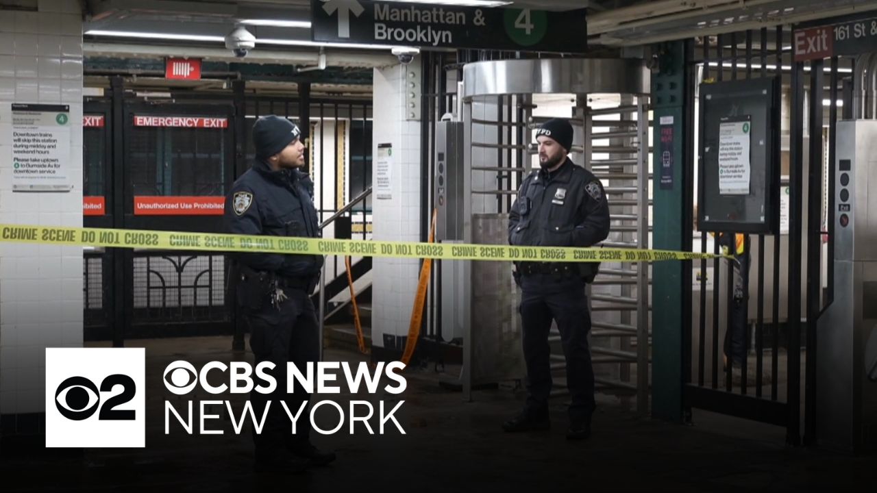 1 in custody after assault on Bronx subway platform