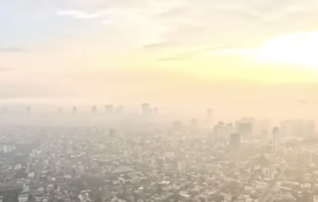 Smog blankets parts of Metro Manila after New Year's Eve