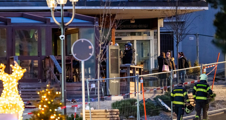 'At least 10 dead' in explosion and fire at Swiss ski resort bar