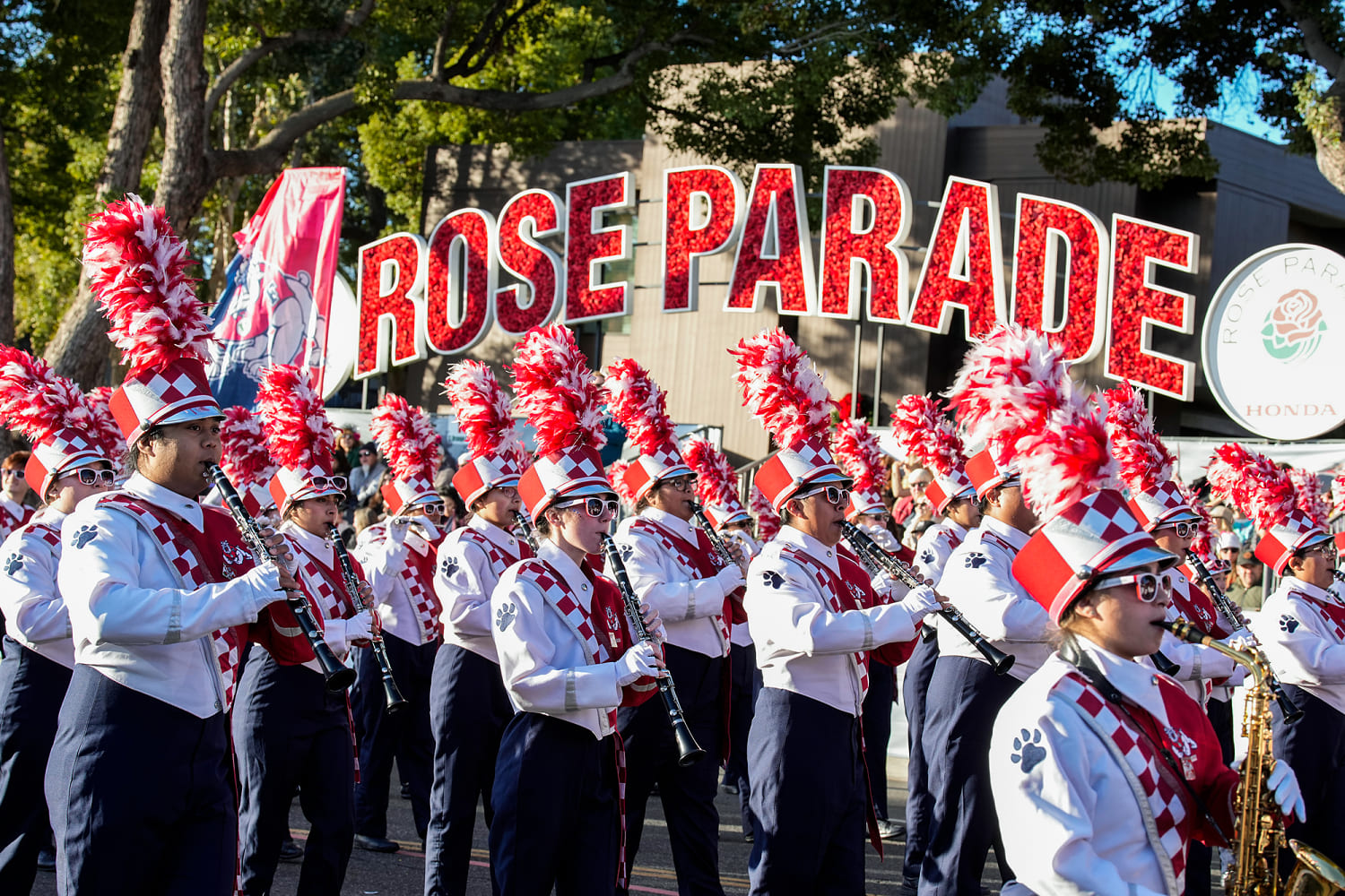 How to watch the 2026 Rose Parade, expected to be the first wet one in ...