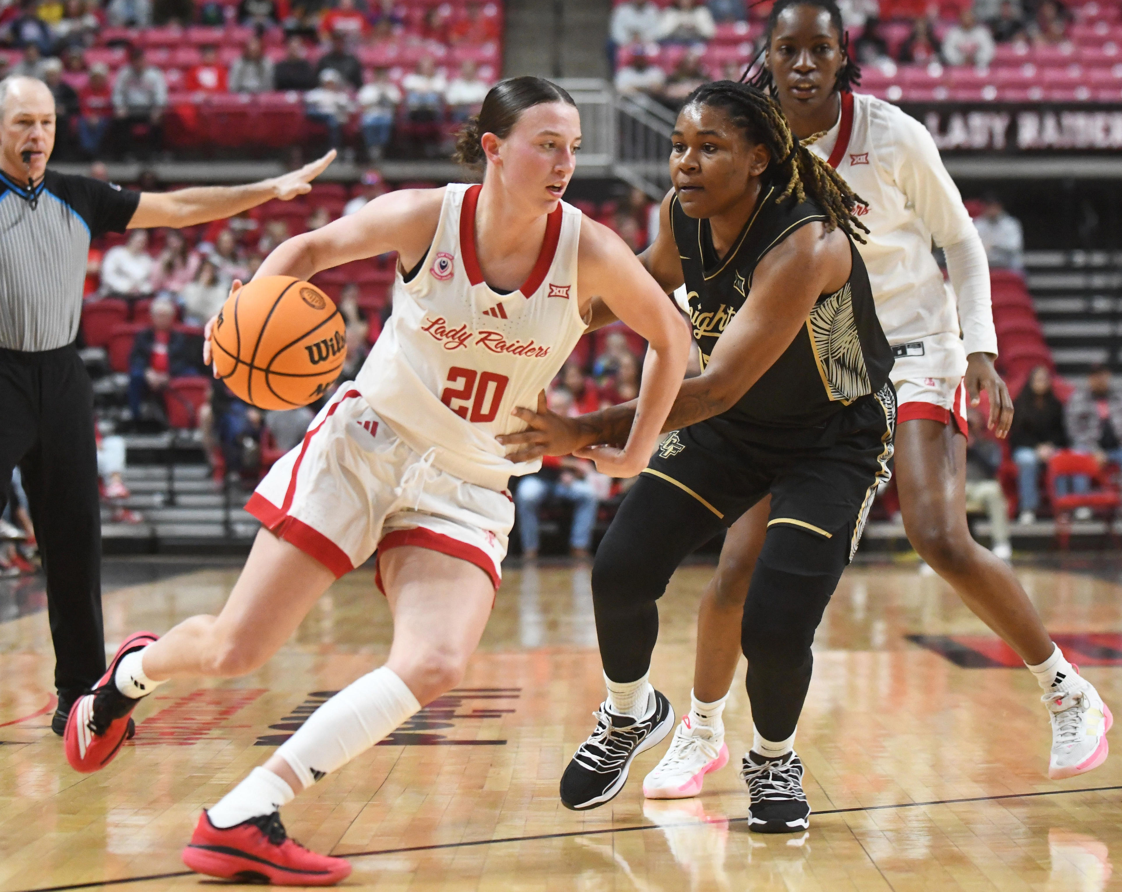 Bailey Maupin, Western Bank celebrate hometown connection NIL deal