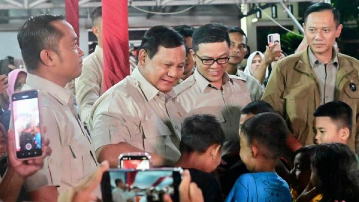 Prabowo minta maaf belum bisa kunjungi semua titik bencana