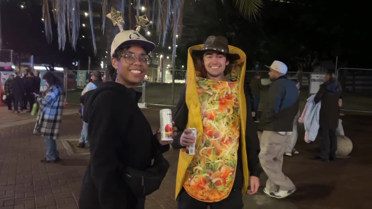 Ring in 2026 at the Taco Bell New Year’s Eve Downtown Bowl Bash