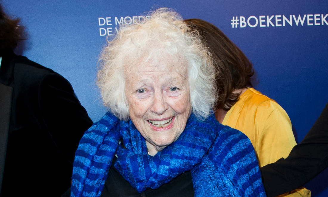 De ene vraag die Marjan Berk (93) nog altijd bezighoudt: 'Waarom ben je ...