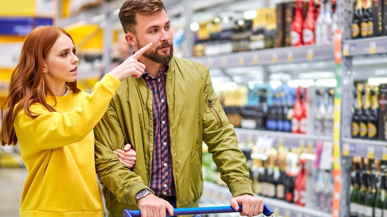 4 things frugal shoppers never waste $ on