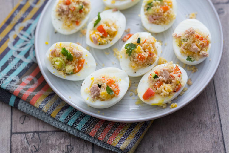 Stuffed eggs