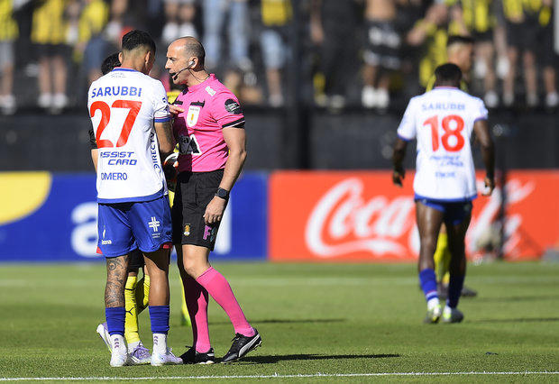 Uruguayo 2025: ¿Qué juez dirigió más a Nacional y Peñarol? ¿Cuál estuvo ...