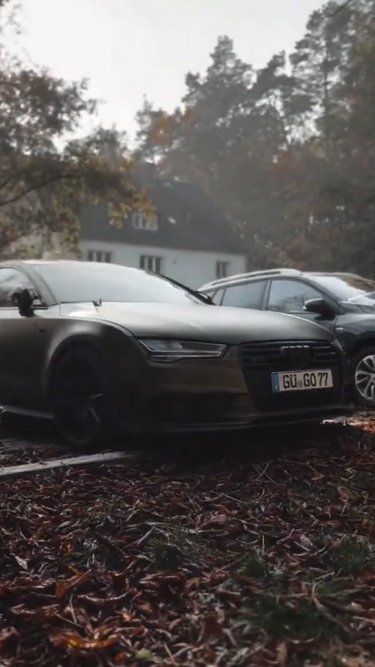 This RS7 wrap is way too clean