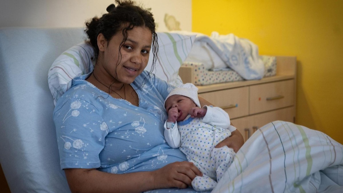 Guckguck! – Das ist Erfurts erstes Baby 2026