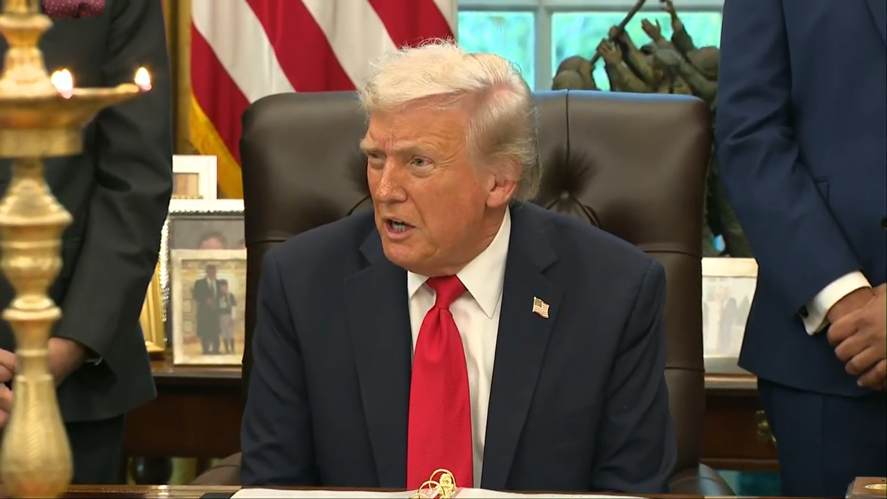 'I'll do something nice': Trump tells lies with a straight face, claims ...