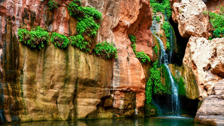 The Grand Canyon's best-kept secret is a hidden grotto that looks like ...