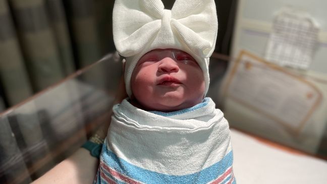 Chattanooga welcomes first baby of 2026 at Erlanger East Hospital