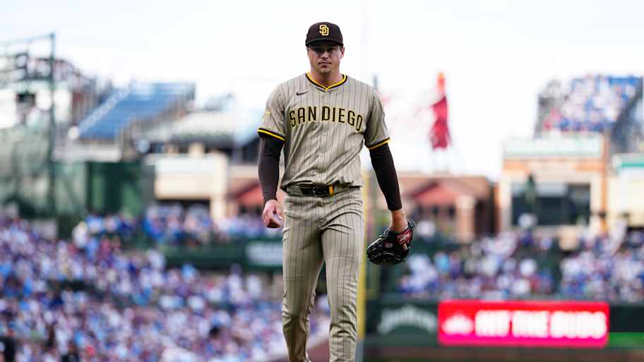 1 lightweight, 1 middleweight, and 1 heavyweight Blue Jays trade target ...