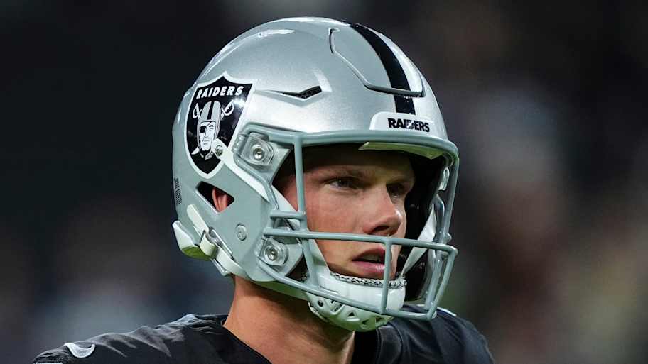 Every Raiders player entering their final game under contract in Week 18