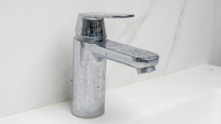 Use a common kitchen staple to easily remove water stains
