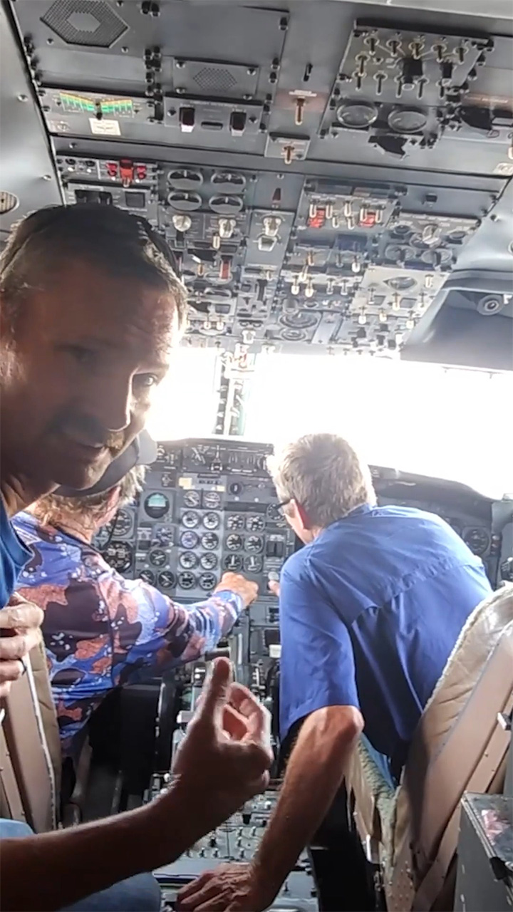 Testing the cheapest 737 private jet available