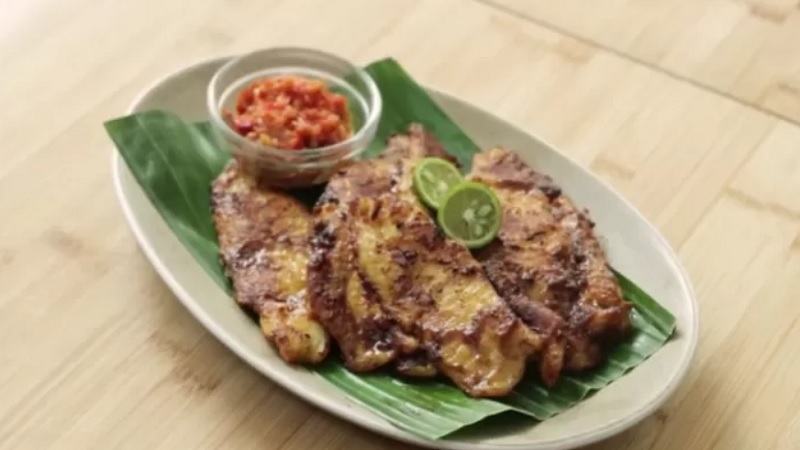 Resep ikan bakar teflon dengan bumbu lezat ala resto