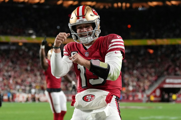 Niners seek win for home-field playoff edge into Super Bowl