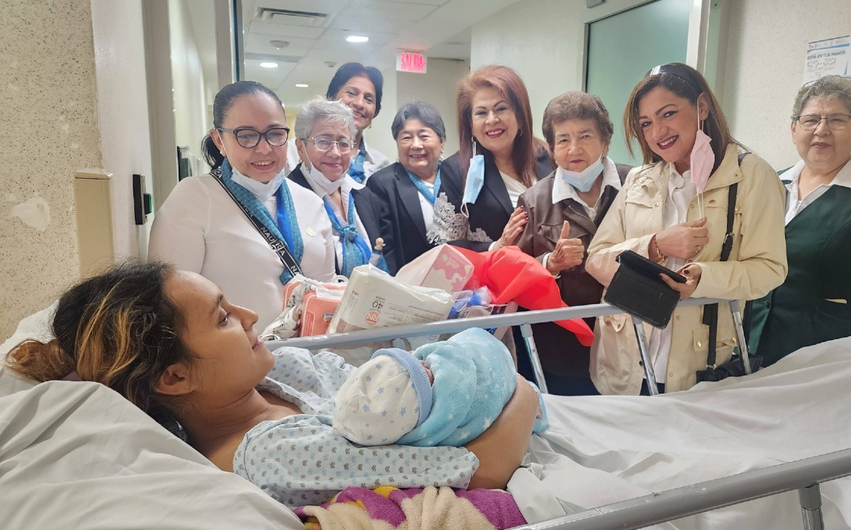 Dilan inaugura el 2026 como el primer bebé nacido en la zona sur de ...