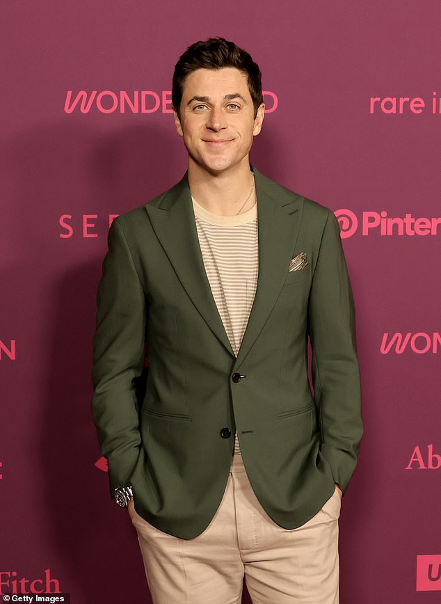 Photo of Erika Kirk with Disney star David Henrie resurfaces, leaving ...