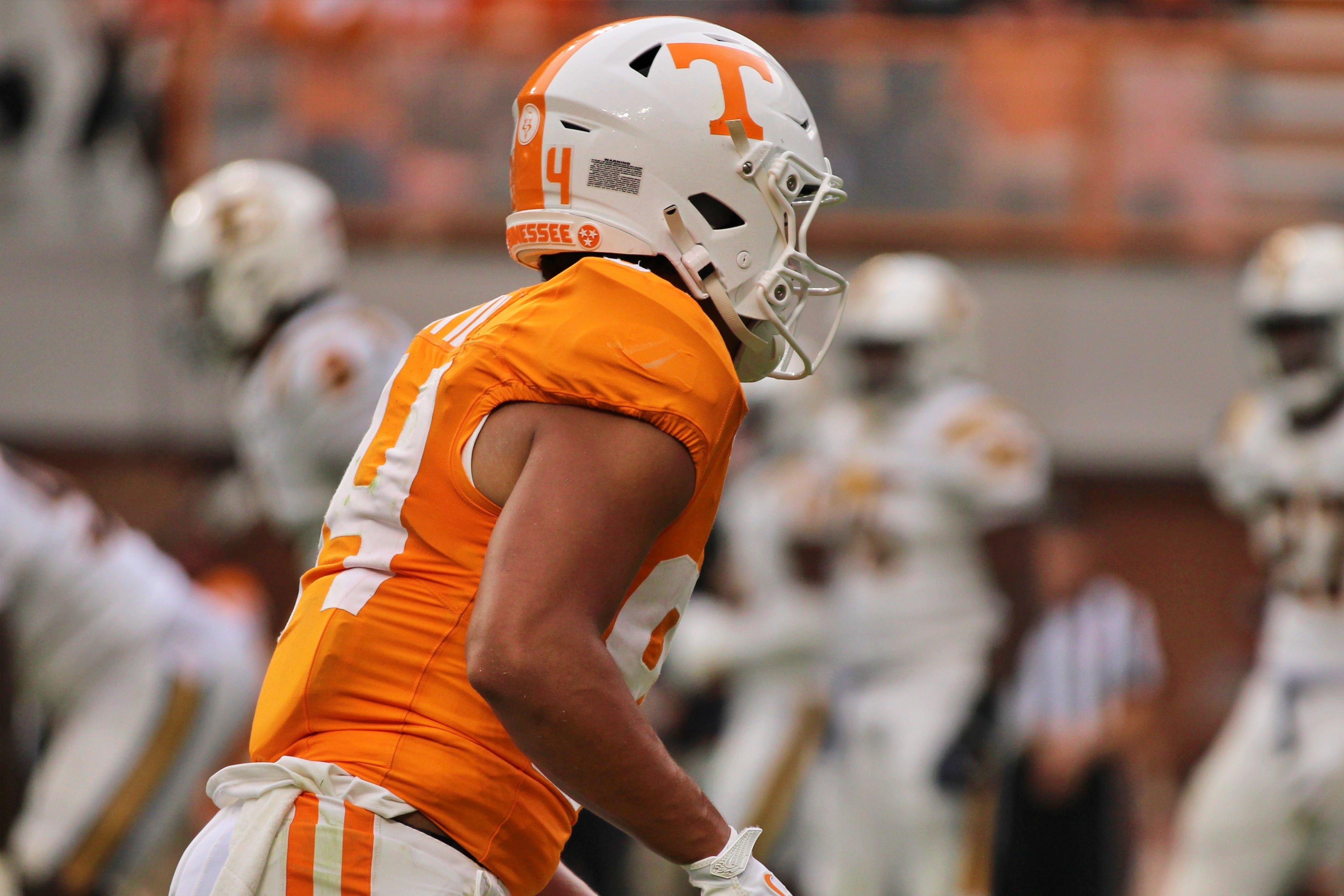 Tennessee wide receiver from Knoxville announces transfer