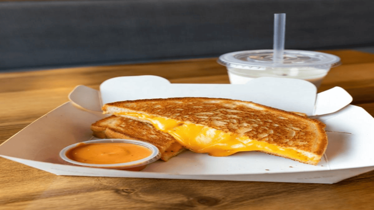Chick-fil-A Fans Are Going Wild for This Secret Grilled Cheese Hack ...