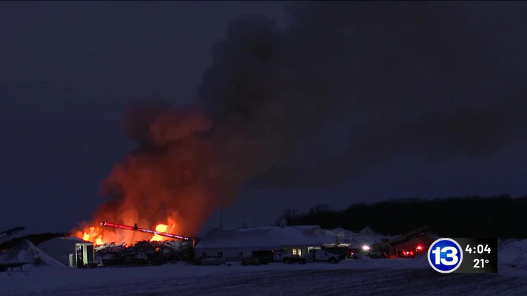 No injuries reported in Perrysburg TWP. mulch fire