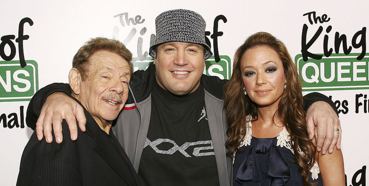 Fans send love to 'King of Queens' star after 'hard year'