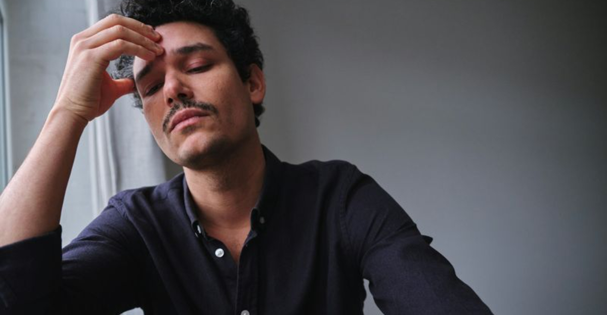 Women say men with these 13 habits often end up alone