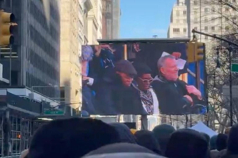 Eric Adams booed at Zohran Mamdani's inauguration at New York's City Hall
