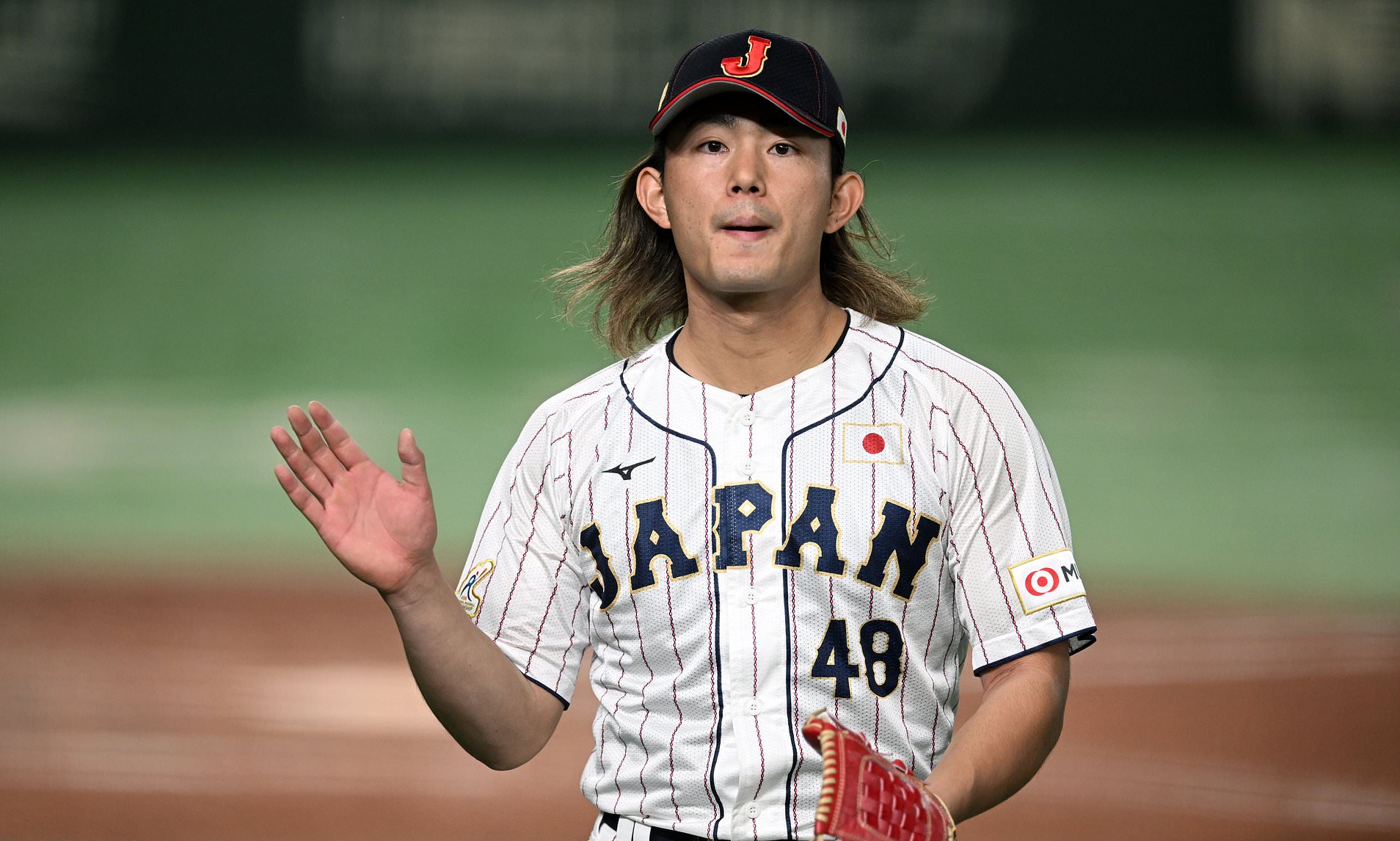 Japan's next baseball superstar decides his MLB team and agrees ...