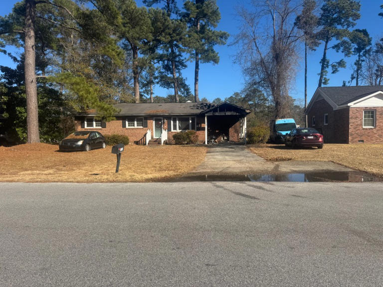 New Year’s Eve fireworks set Florence area home, vehicle ablaze