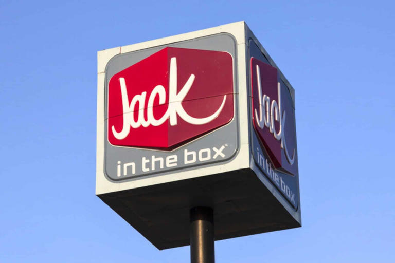 Jack in the Box closes over 100 locations as financial pressures mount