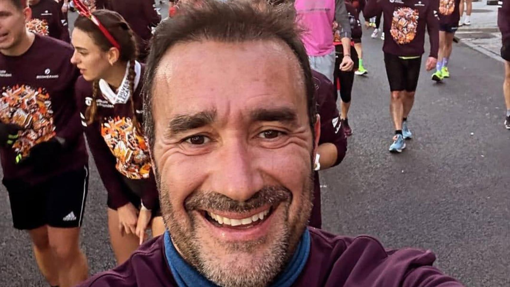 Qué tiempo logró Juanma Castaño, el periodista de la Cadena COPE, en la San Silvestre Vallecana 2025