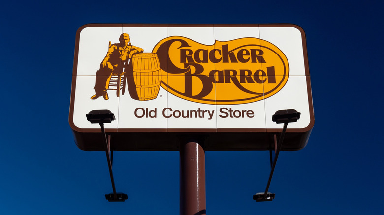 The history behind Cracker Barrel's iconic gift shop