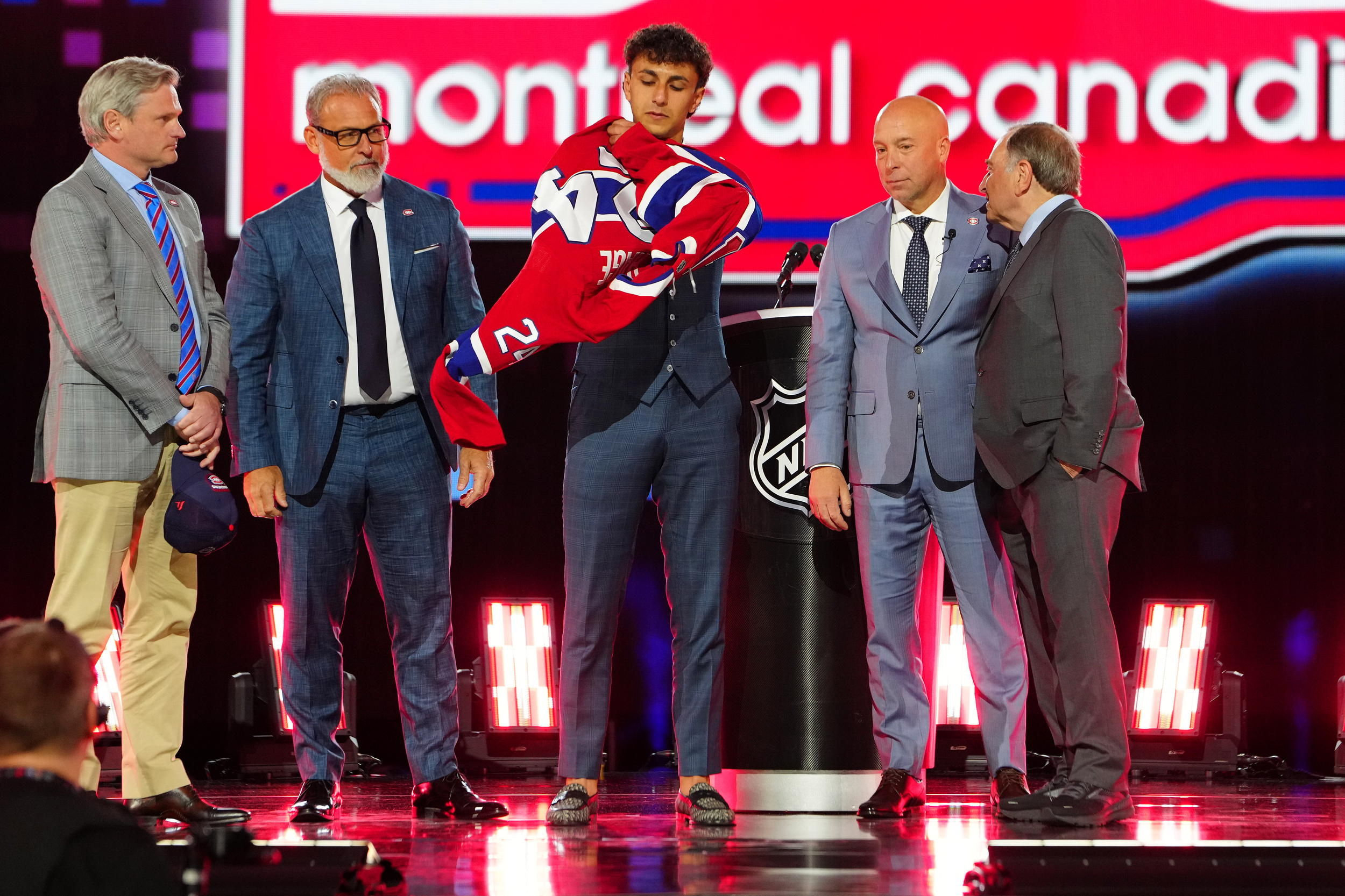 2026 World Juniors: Top 10 NHL prospects who stood out during round robin