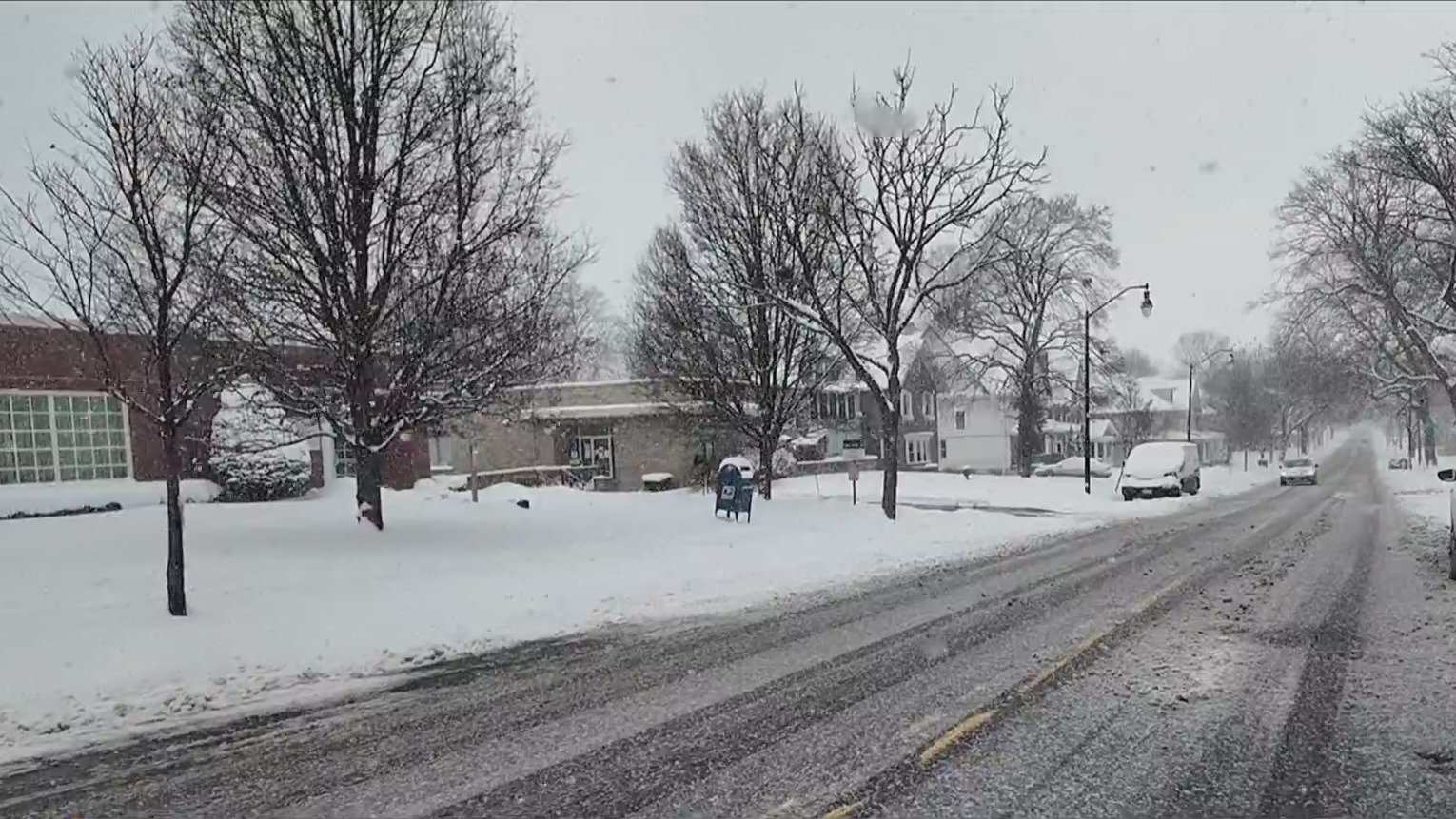 Rochester residents dig out after heavy snowfall, urged to stay safe on ...