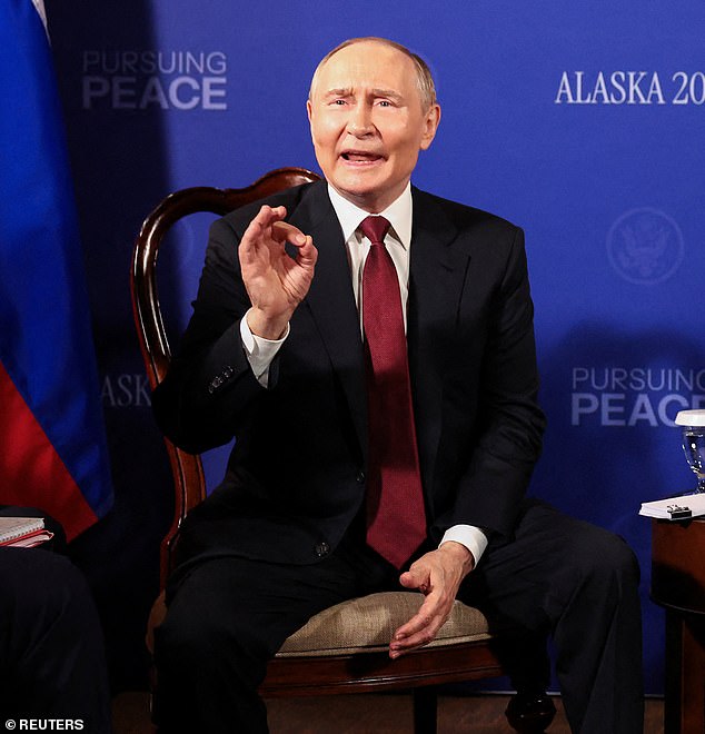 Zelensky insists Ukraine peace deal is '90 per cent' done but warns ...